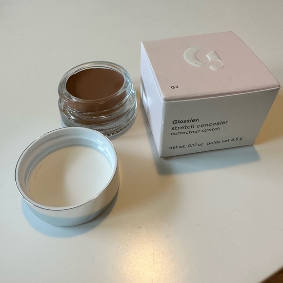 Glossier | Makeup | Glossier Stretch Concealer G2 | Poshmark